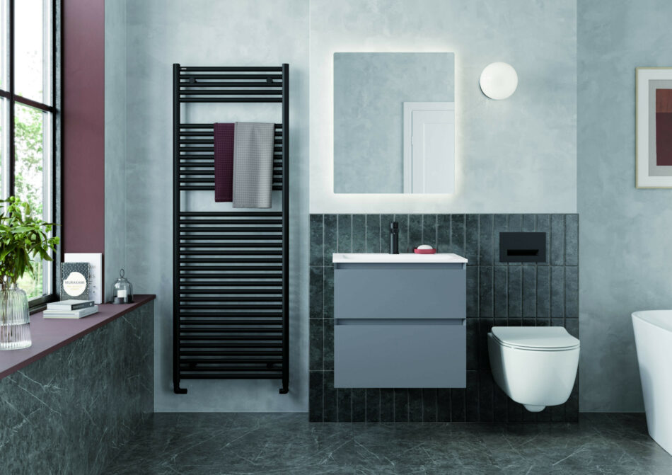 Hugo2 Towel Radiator - Matt Black